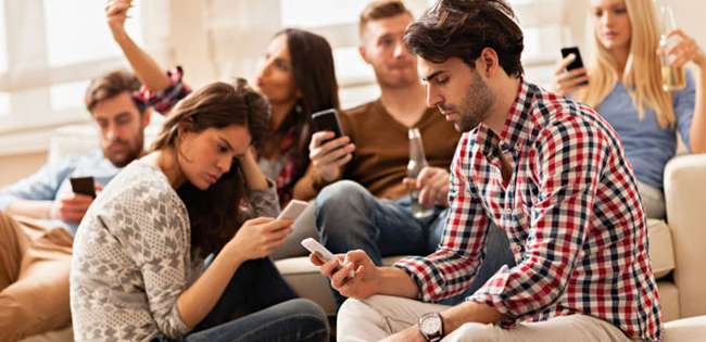 10 Types Of Phone Users: What's Your Kind?