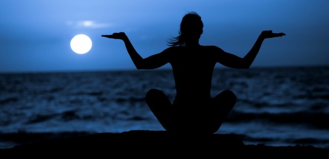 Superstitions Around The Full Moon, How Many Do You Agree To?