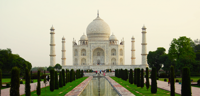 Shiva Temple or Mausoleum? Taj Mahal or Tejo Mahalaya? Who Wants to Know?